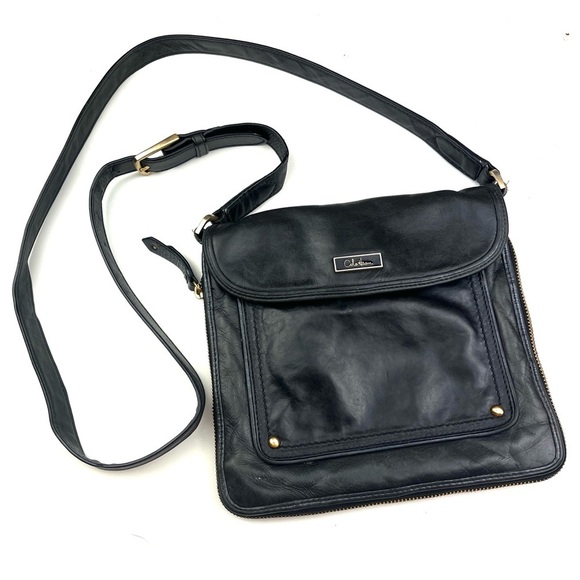 Cole Haan | Bags | Cole Haan Black Crossbody Bag | Poshmark